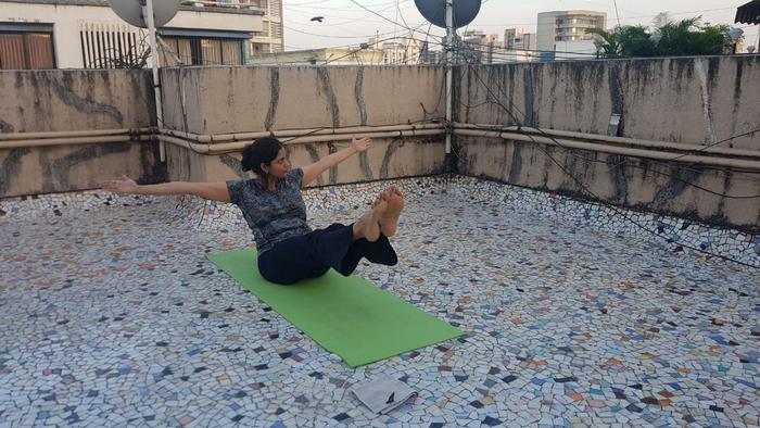 Online Video Yoga Classes on Instagram Live - Yoga Classes Bandra West ...